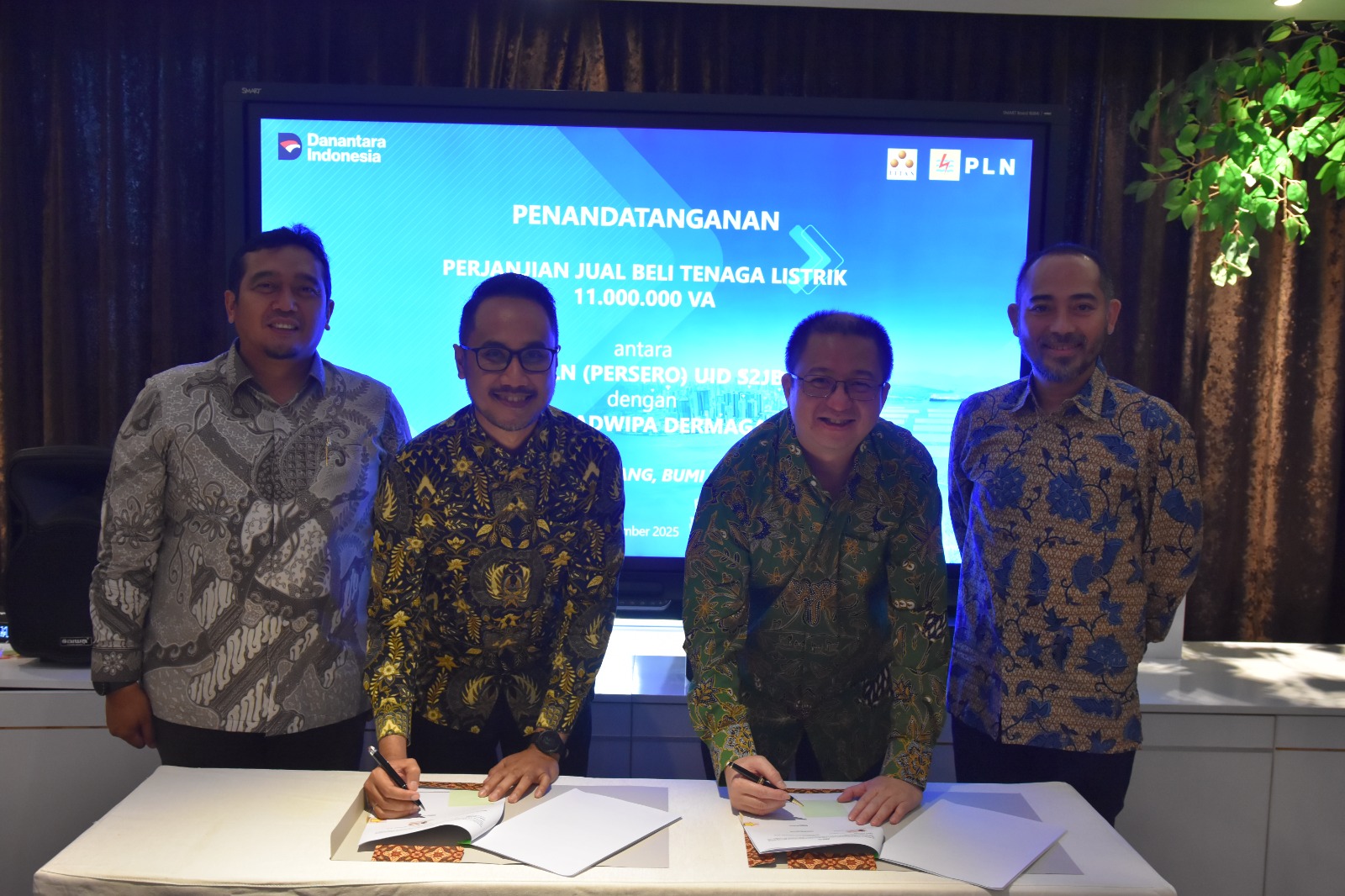 Sambut Hari Pelanggan Nasional, PLN Pasok Listrik 11 MVA untuk PT ...